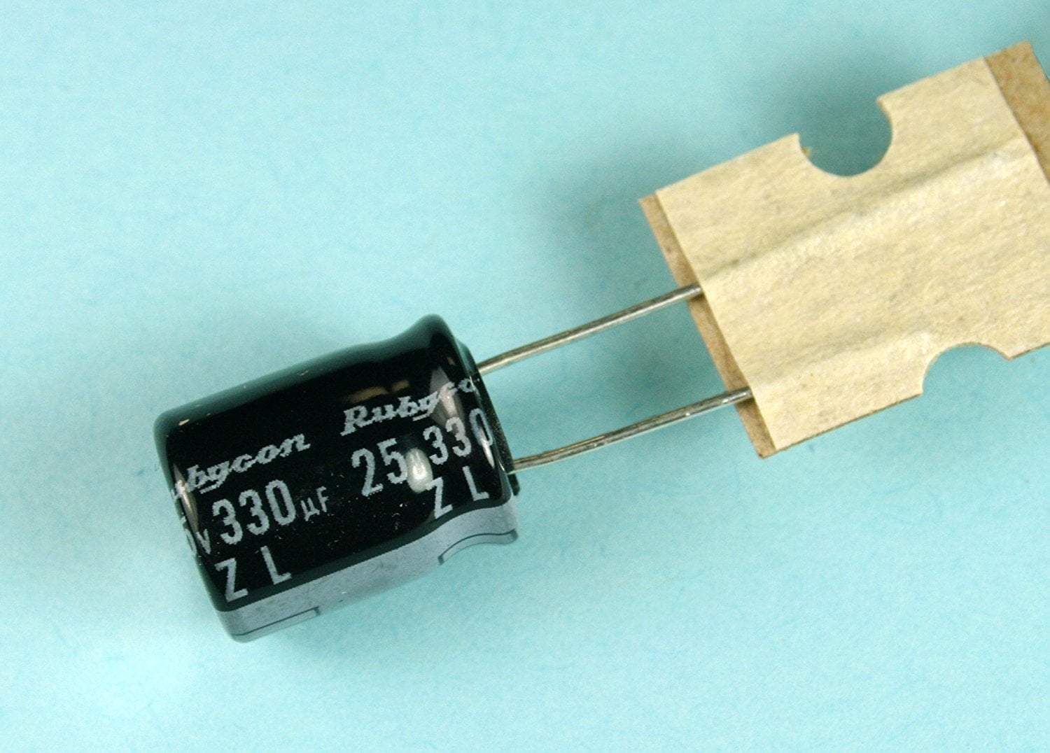 Rubycon 8x11.5mm ZLH Low ESR 25V/330uF Capacitor – Phaser FPV